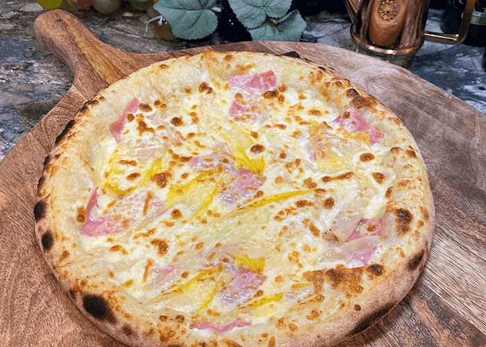 Pizza Lusitalia-Commander pizzas à Pizzeria st maximin 60740.